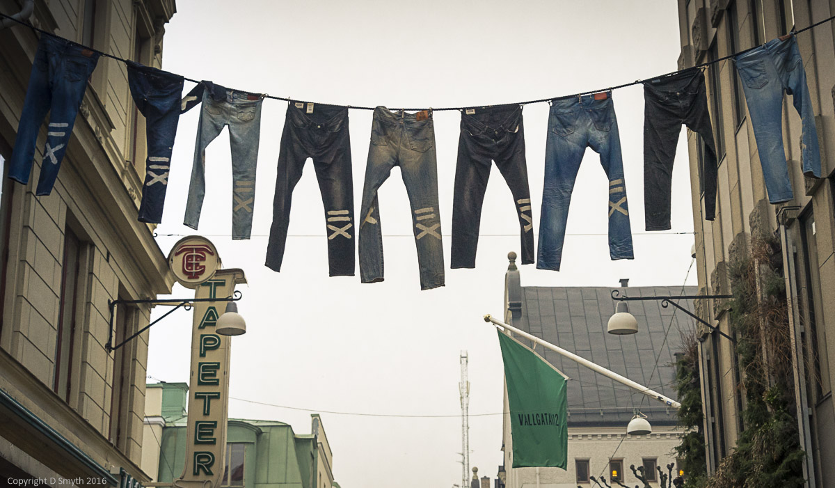 Eighteen Denim Legs Dingle Dangle Overhead – Travel with Intent