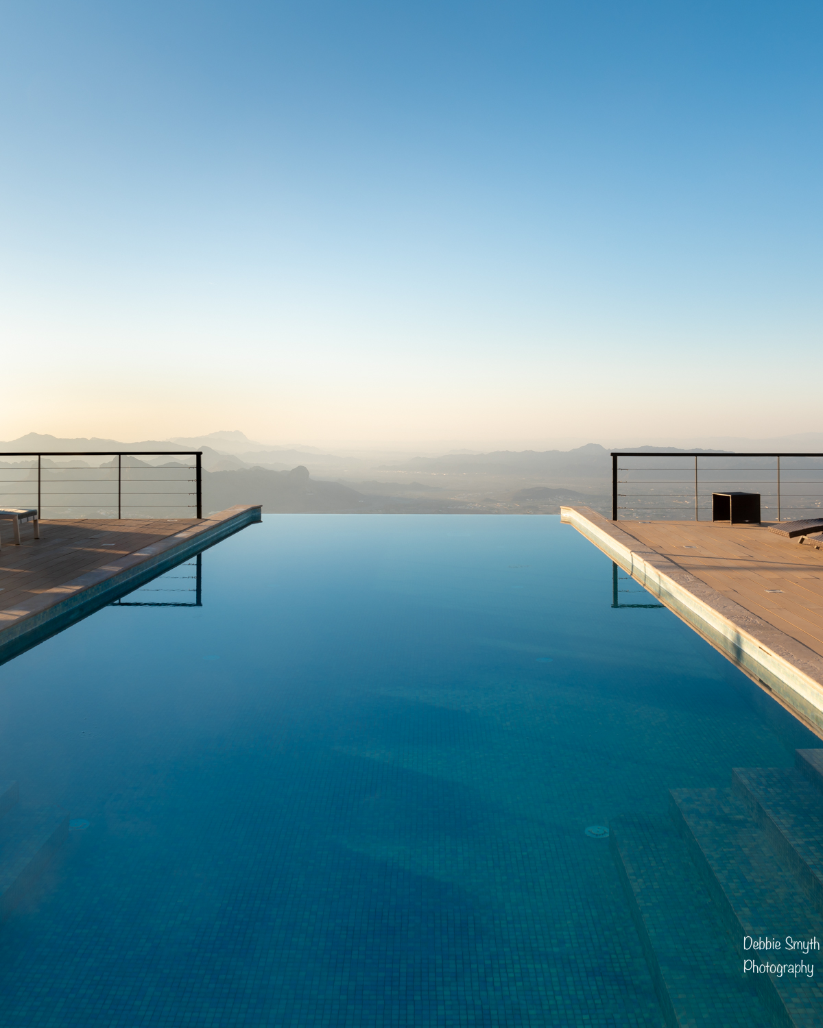 Infinity – Travel with Intent